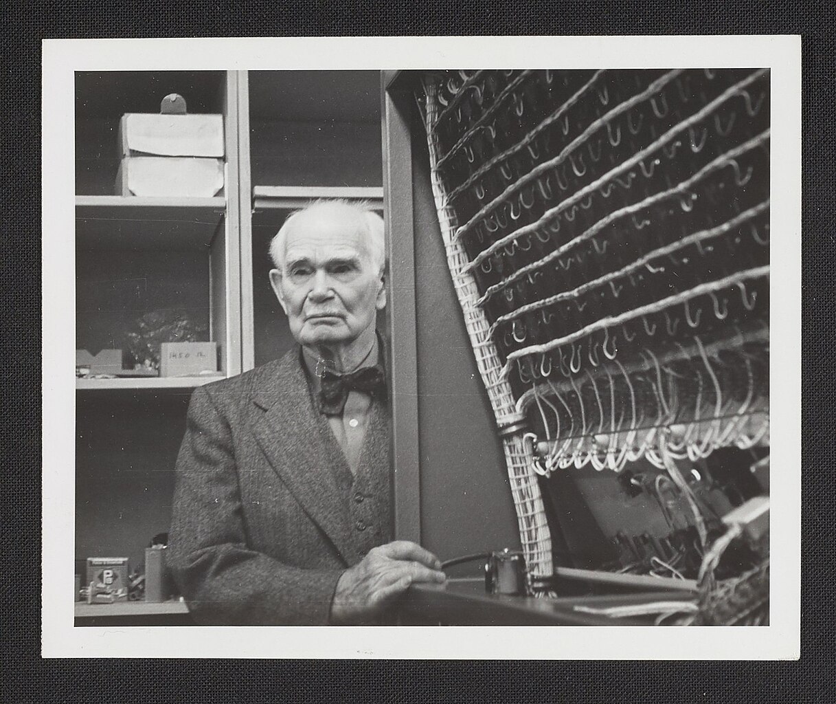 Lee de Forest: The Father of the Electronic Age - Ham Radio Academy